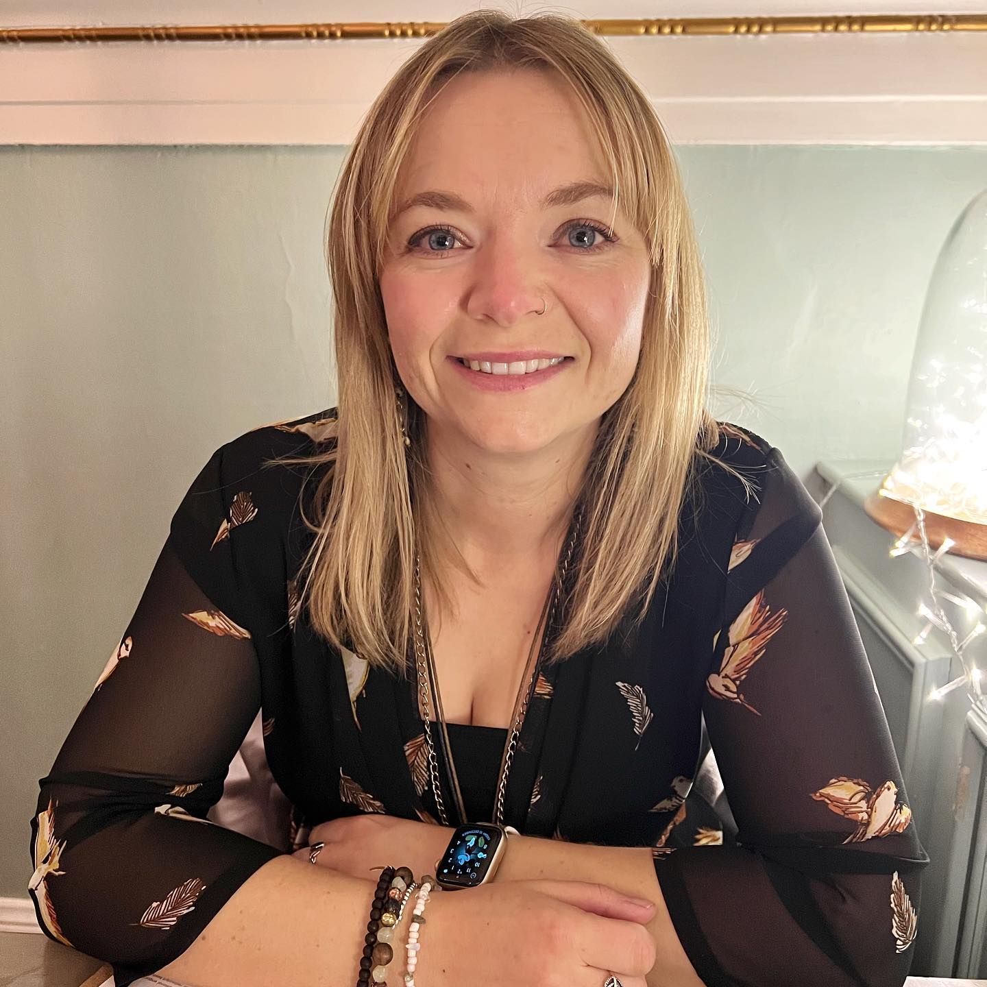 Richmond Town Hall, Richmond group - Pimms and Needles